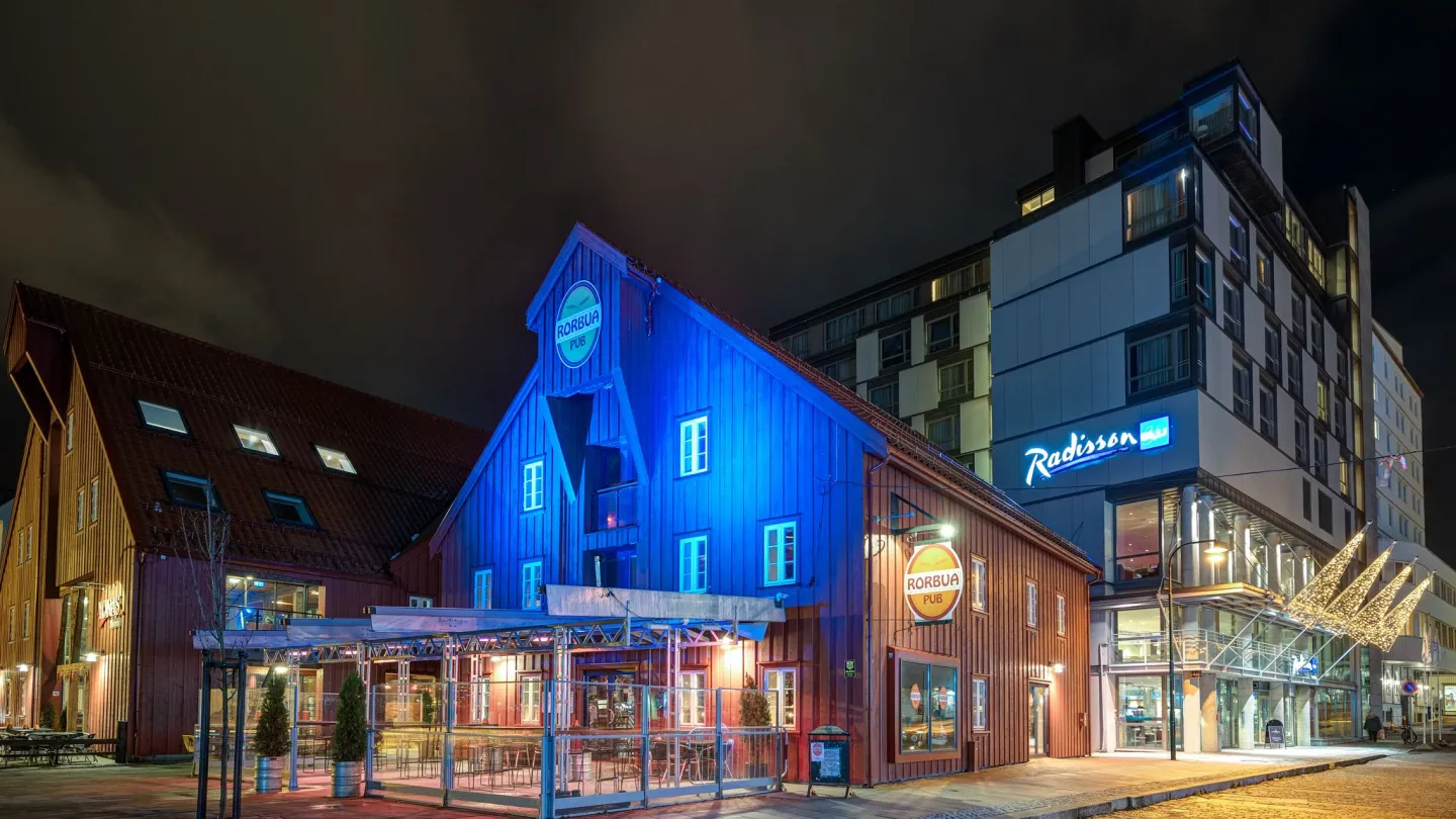 Rorbua Pub | Visit Tromso | Norway