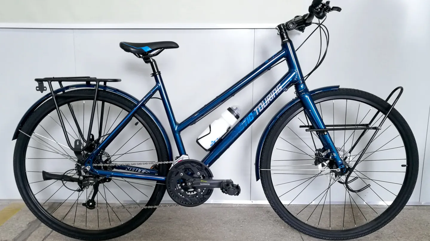 Arctic Touring Bike Rental Lady | Visit Tromso | Norway